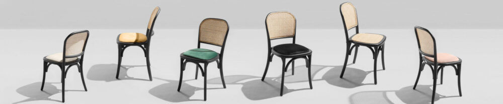 Stacking chairs for catering & events. You will find it at Flexfurn!